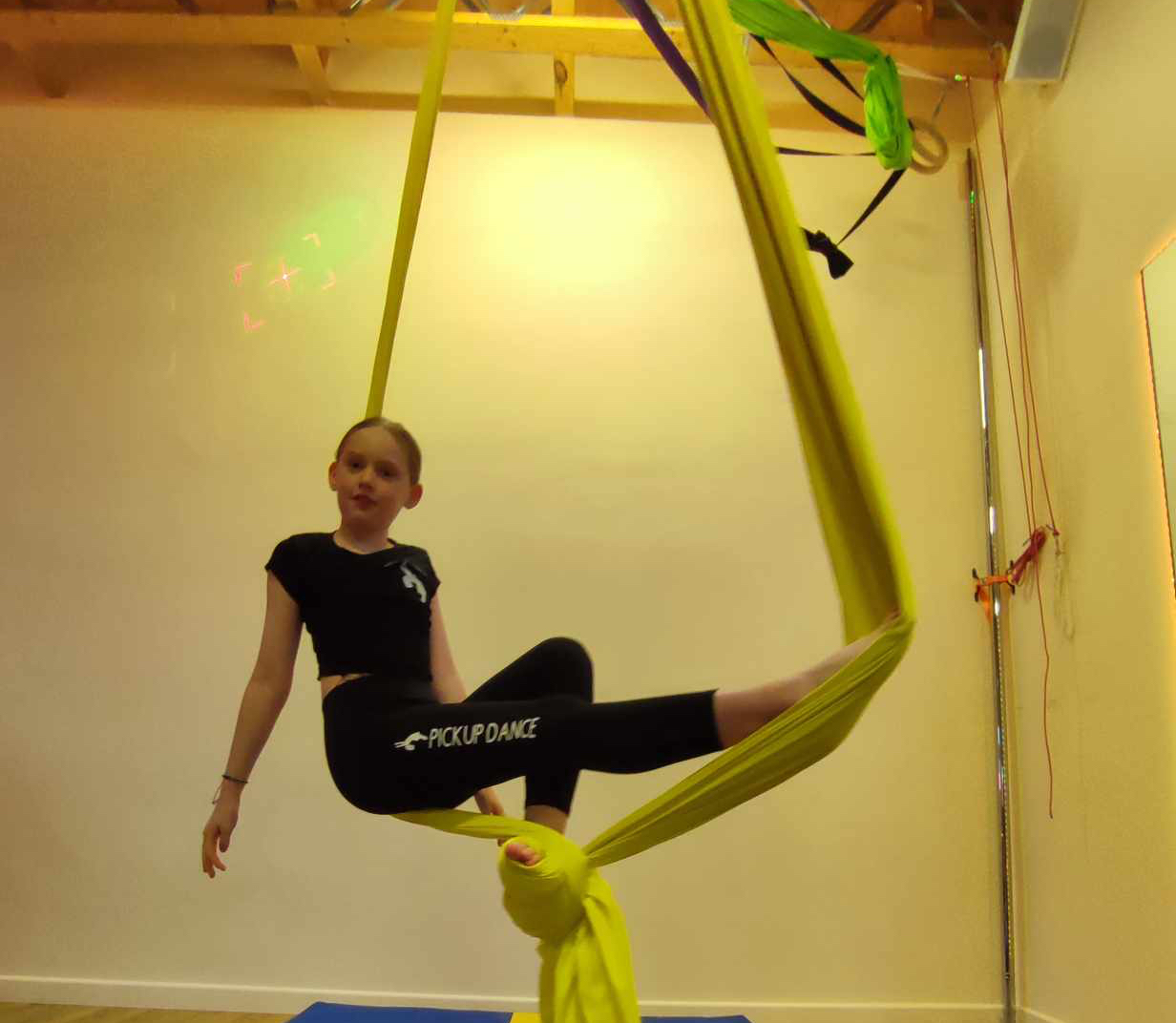 Aerial Skills – Pickup Dance Southampton
